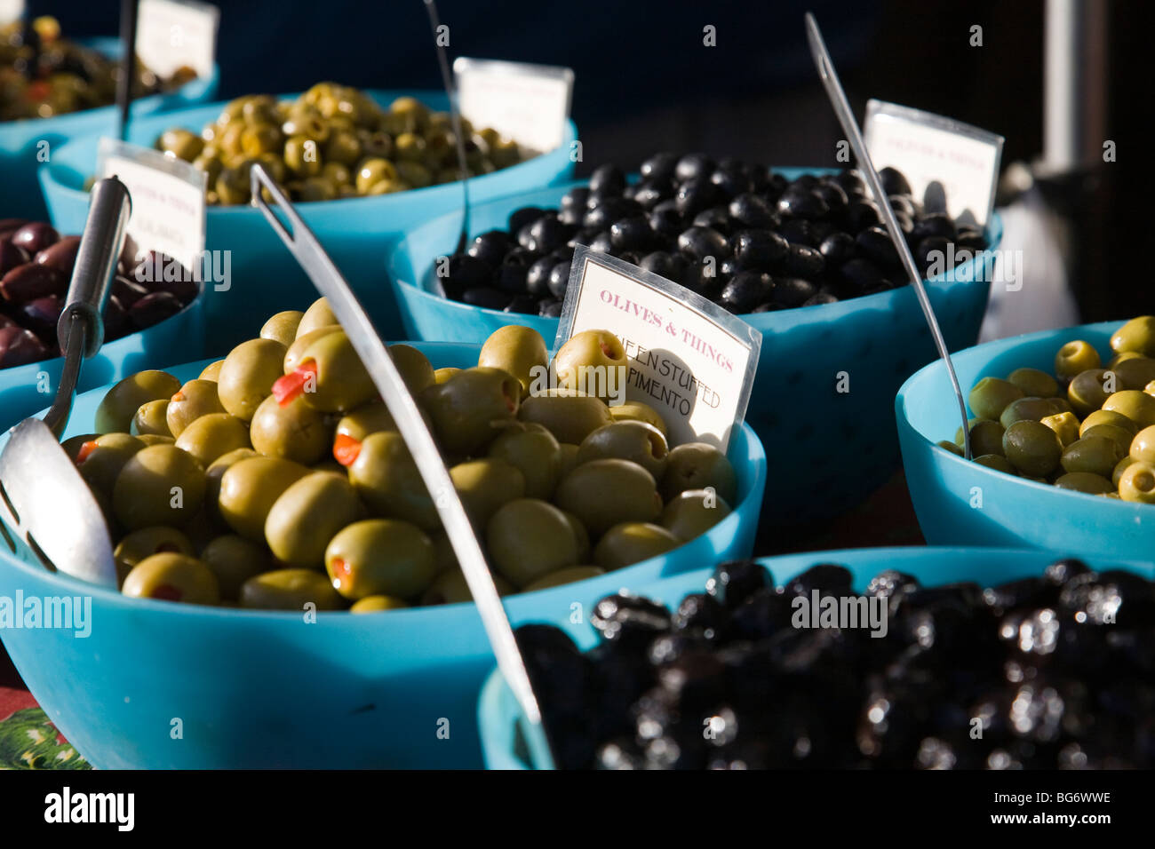Olive display hi-res stock photography and images - Alamy