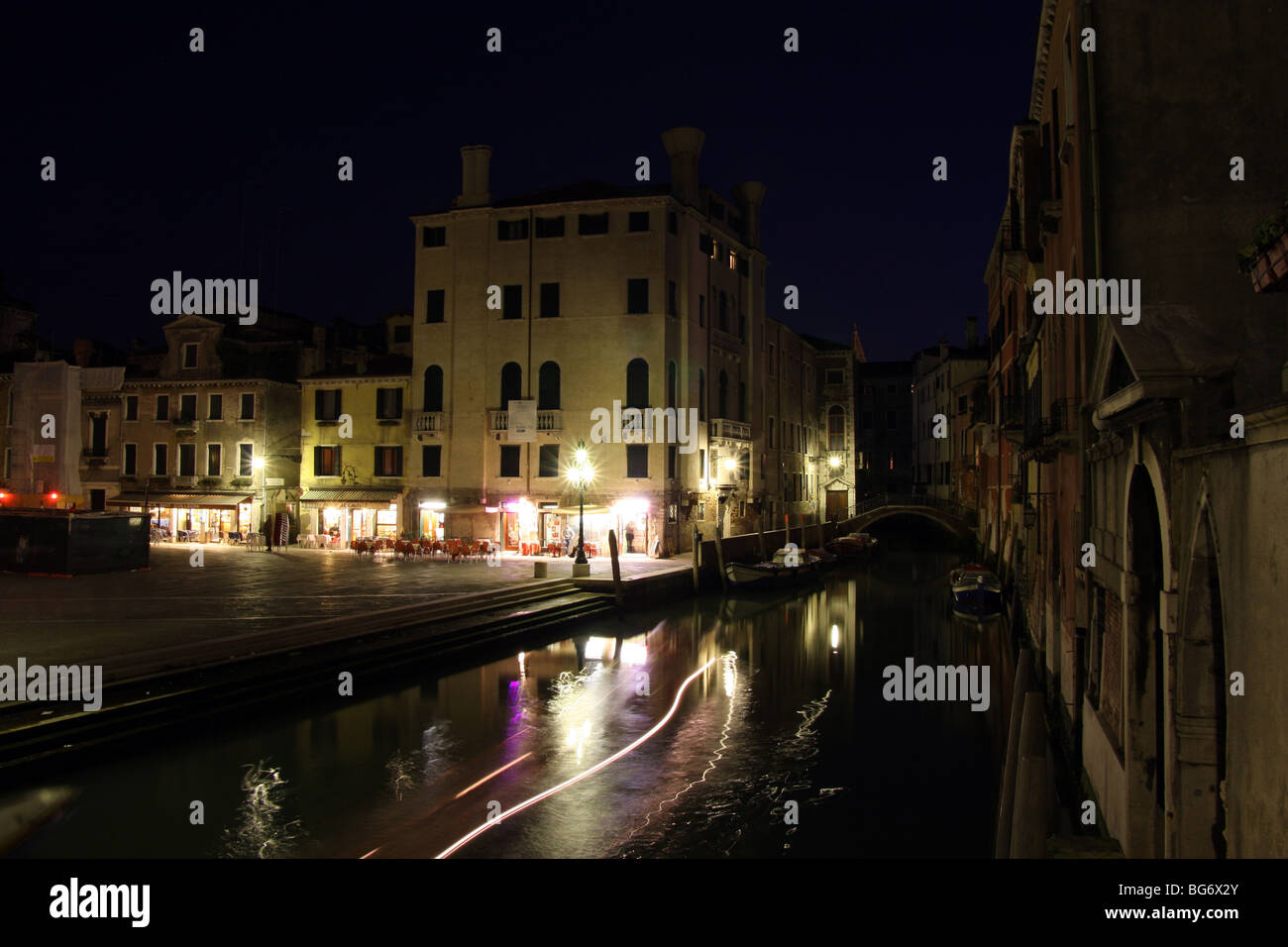 Night view channel in hi-res stock photography and images - Alamy