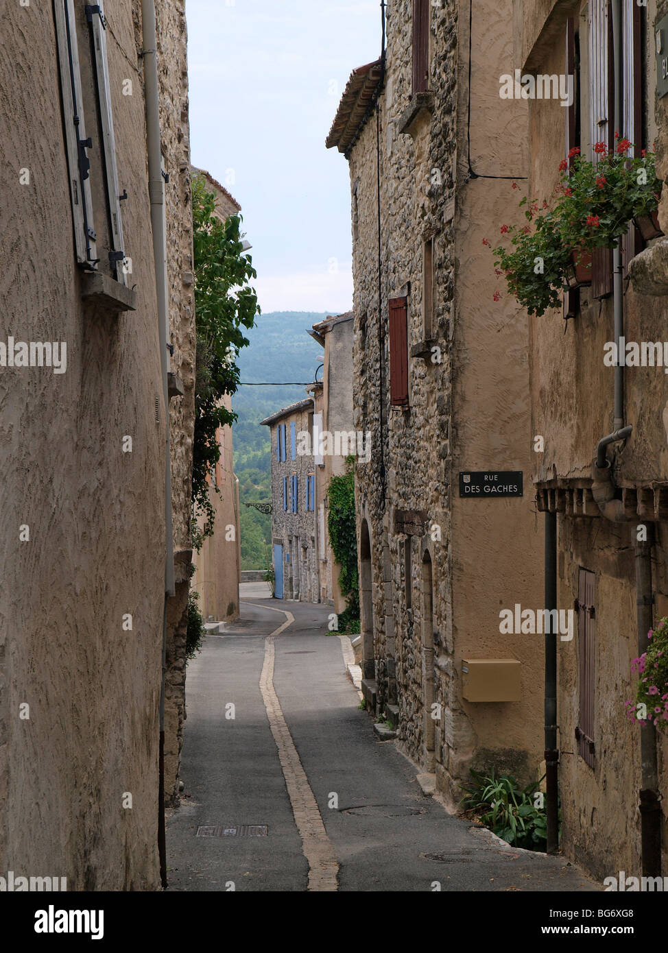 Sault street view in Provence Stock Photo - Alamy