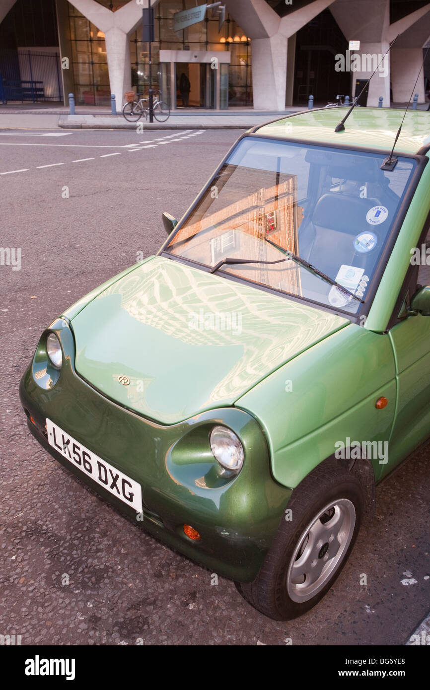 A G-Wiz automatic electric vehicle parked on the streets of London ...