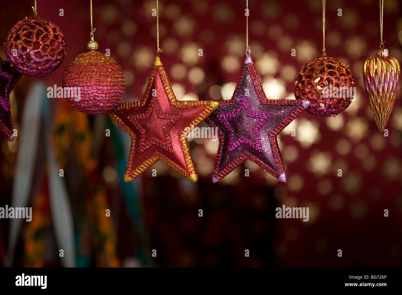 Christmas stars hi-res stock photography and images - Alamy