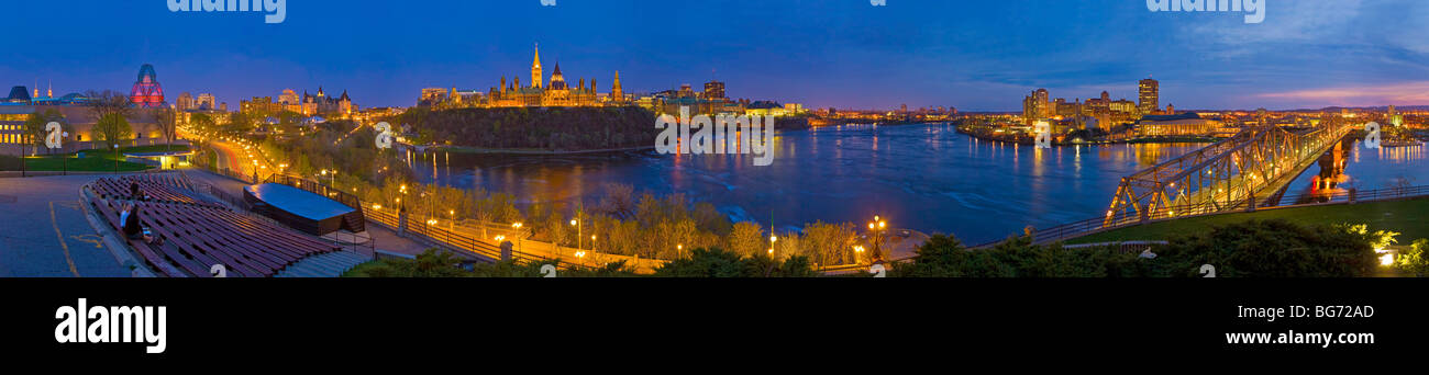 Ottawa parliament hill panorama hi-res stock photography and images - Alamy