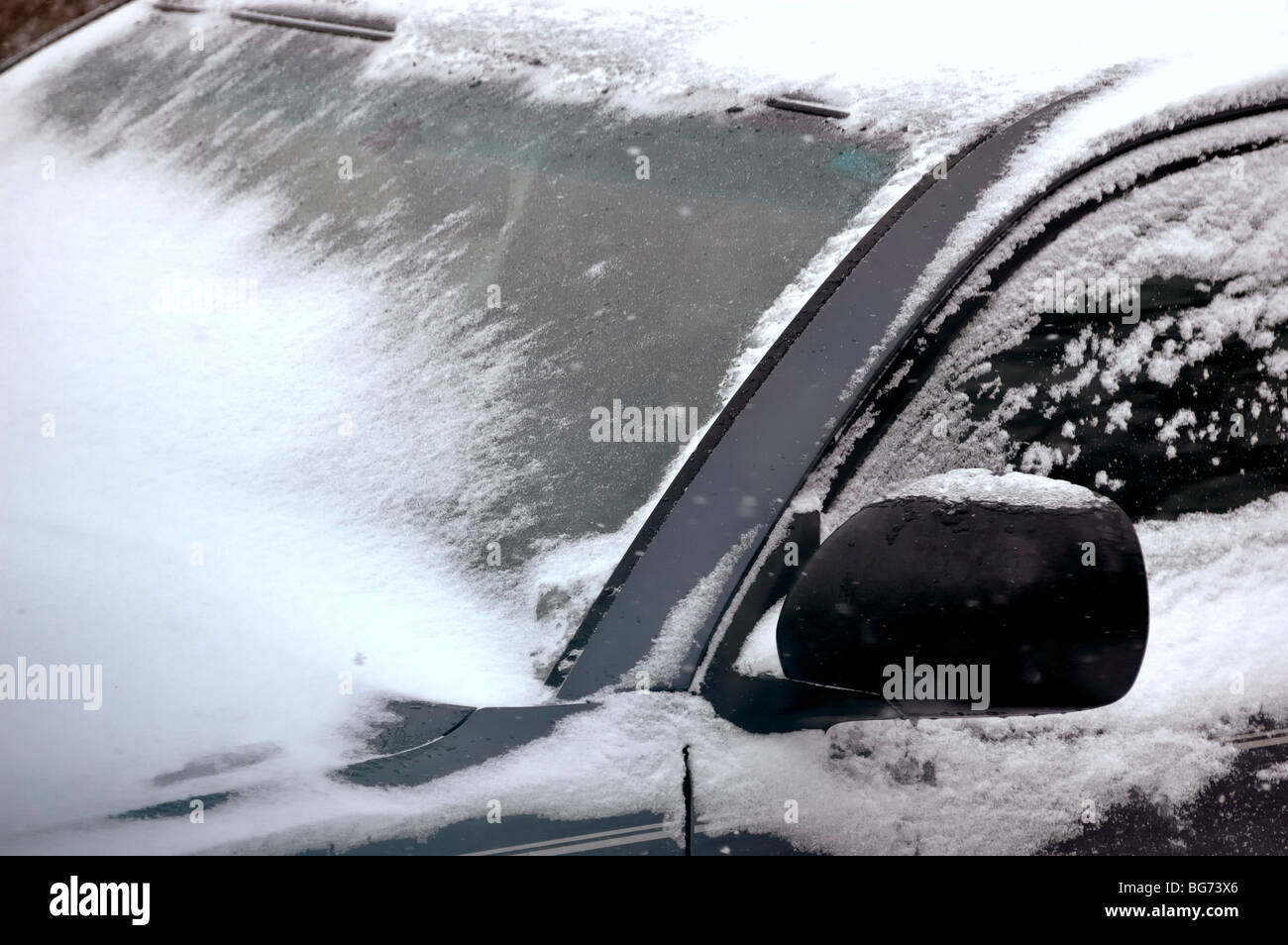 Ice storm windshield hi-res stock photography and images - Alamy