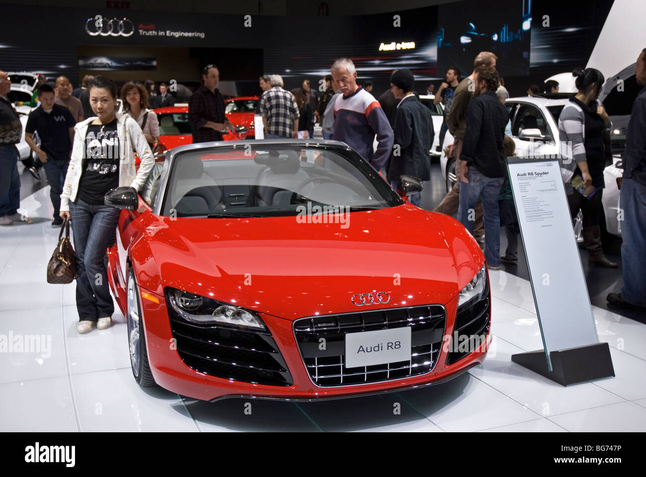 Audi r8 hi-res stock photography and images - Alamy
