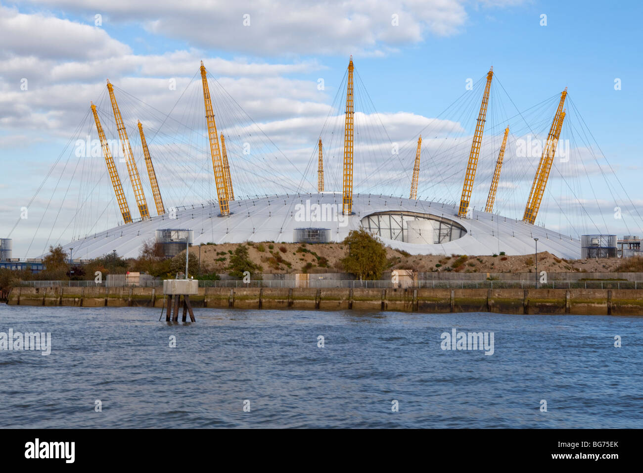 The O2 Arena from the river Thames Stock Photo - Alamy