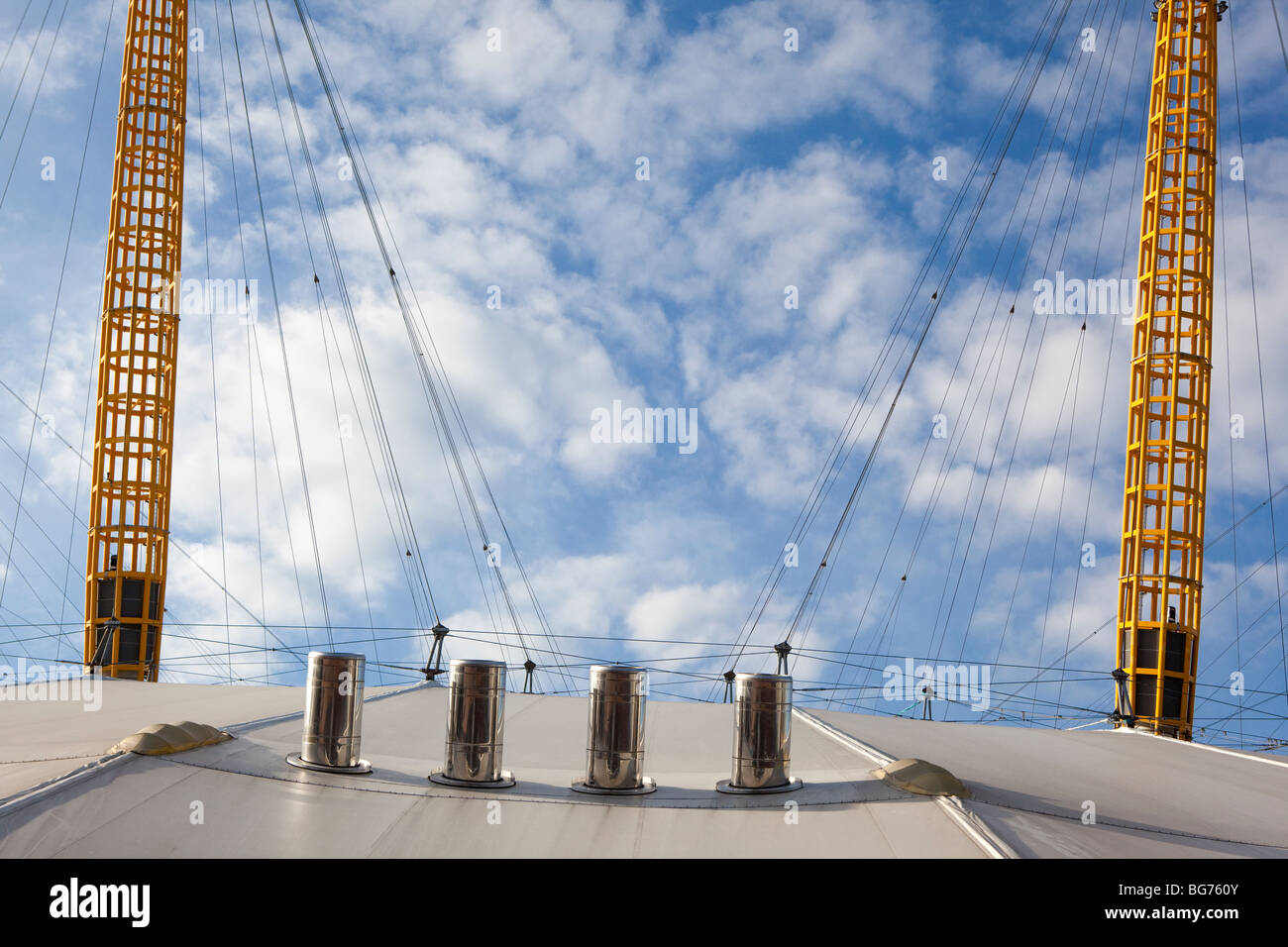 The o2 arena roof hi-res stock photography and images - Alamy