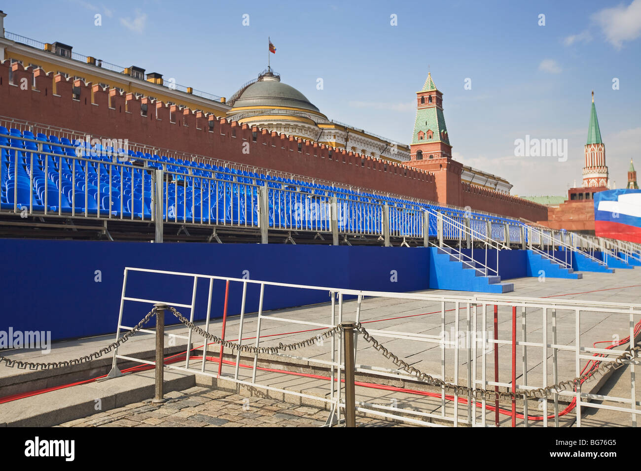 Victory day in red square hi-res stock photography and images - Alamy