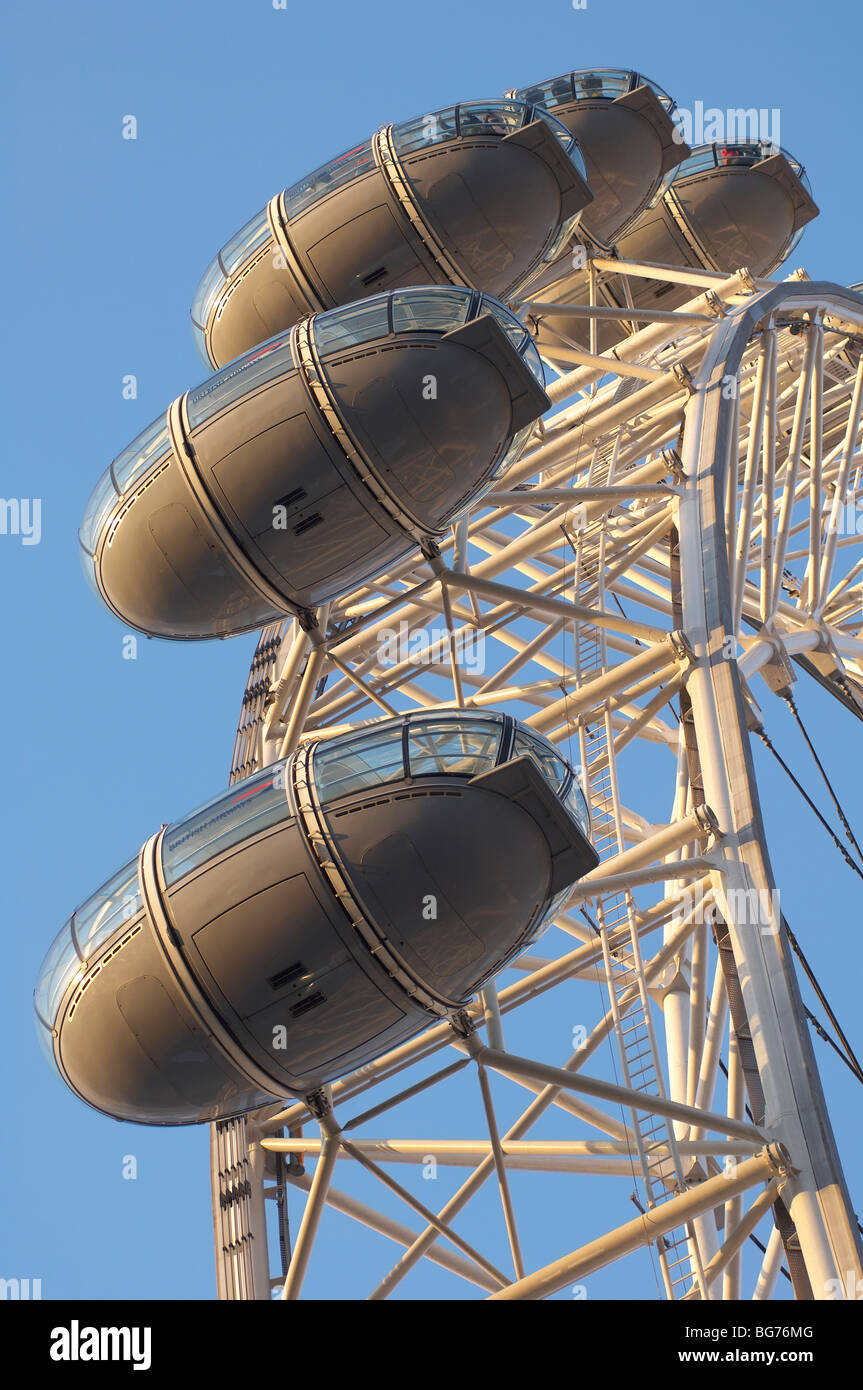 Pods on the wheel hi-res stock photography and images - Alamy