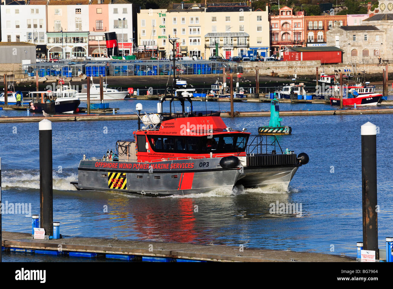 The "Offshore Performer" leaves Ramsgate Royal Harbour for the Thanet ...