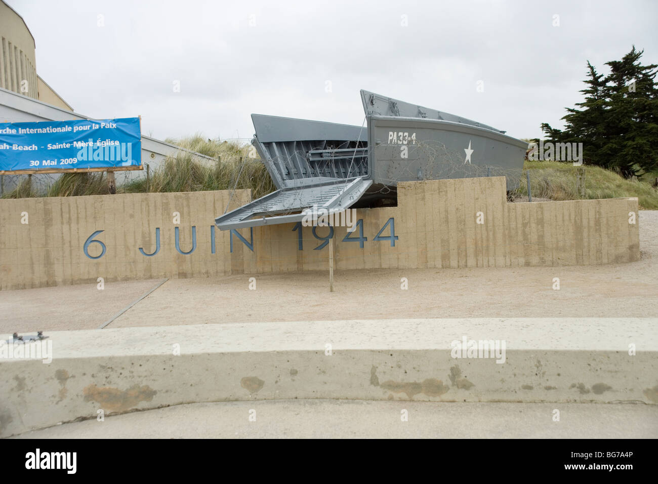 Utah beach landing craft hi-res stock photography and images - Alamy