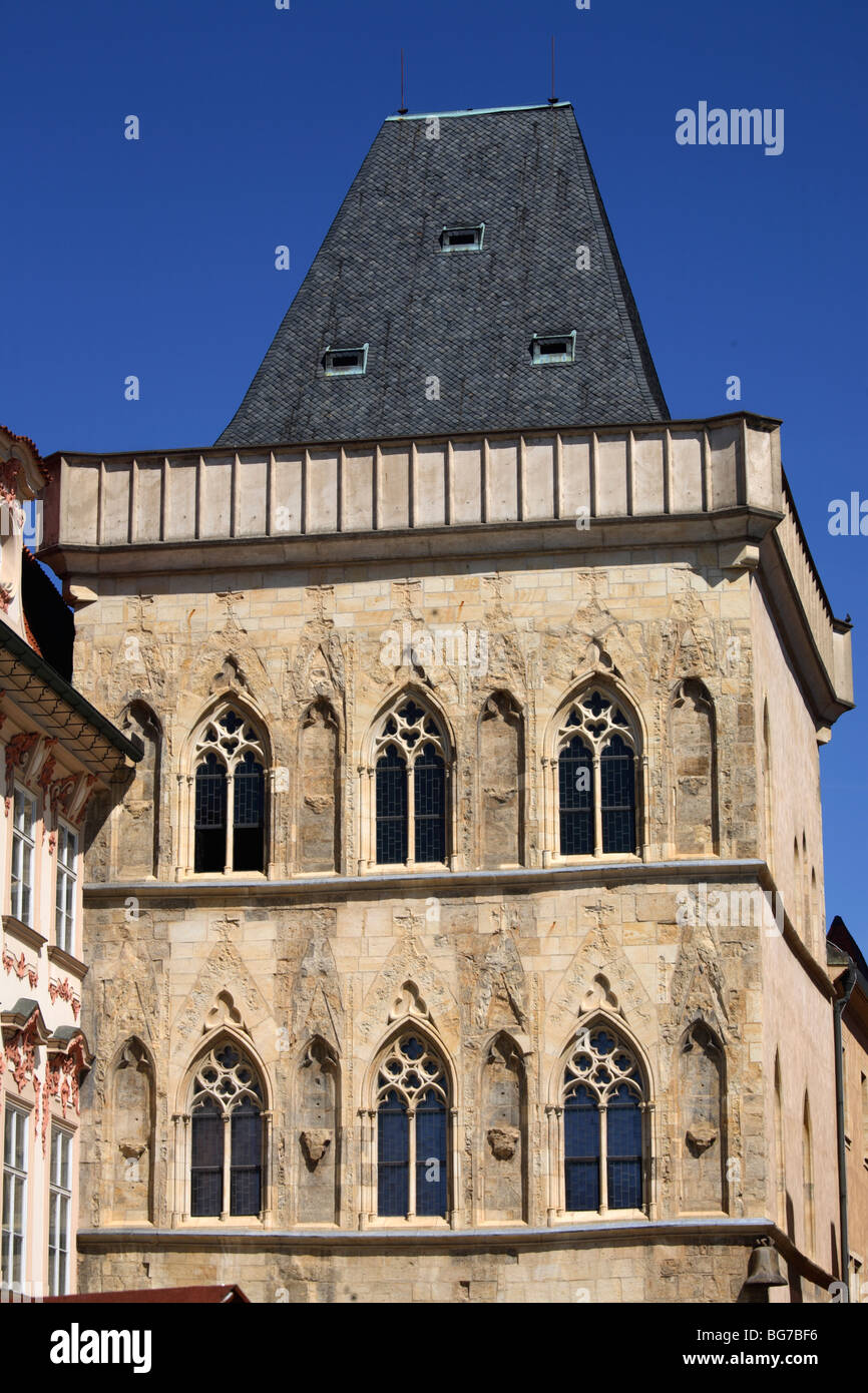 Bell house hi-res stock photography and images - Alamy