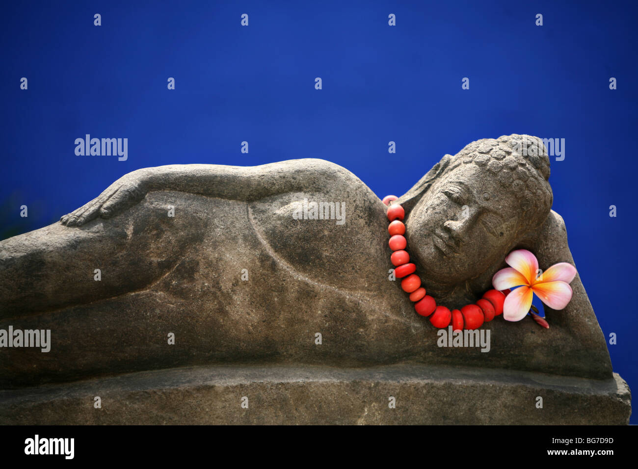 Love for buddha hi-res stock photography and images - Alamy