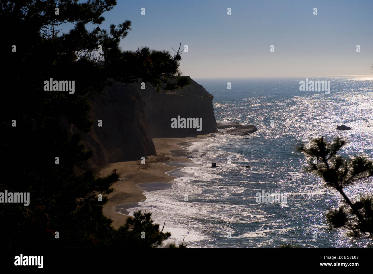 Cliffs and mountain over the beautiful ocean view Stock Photo - Alamy