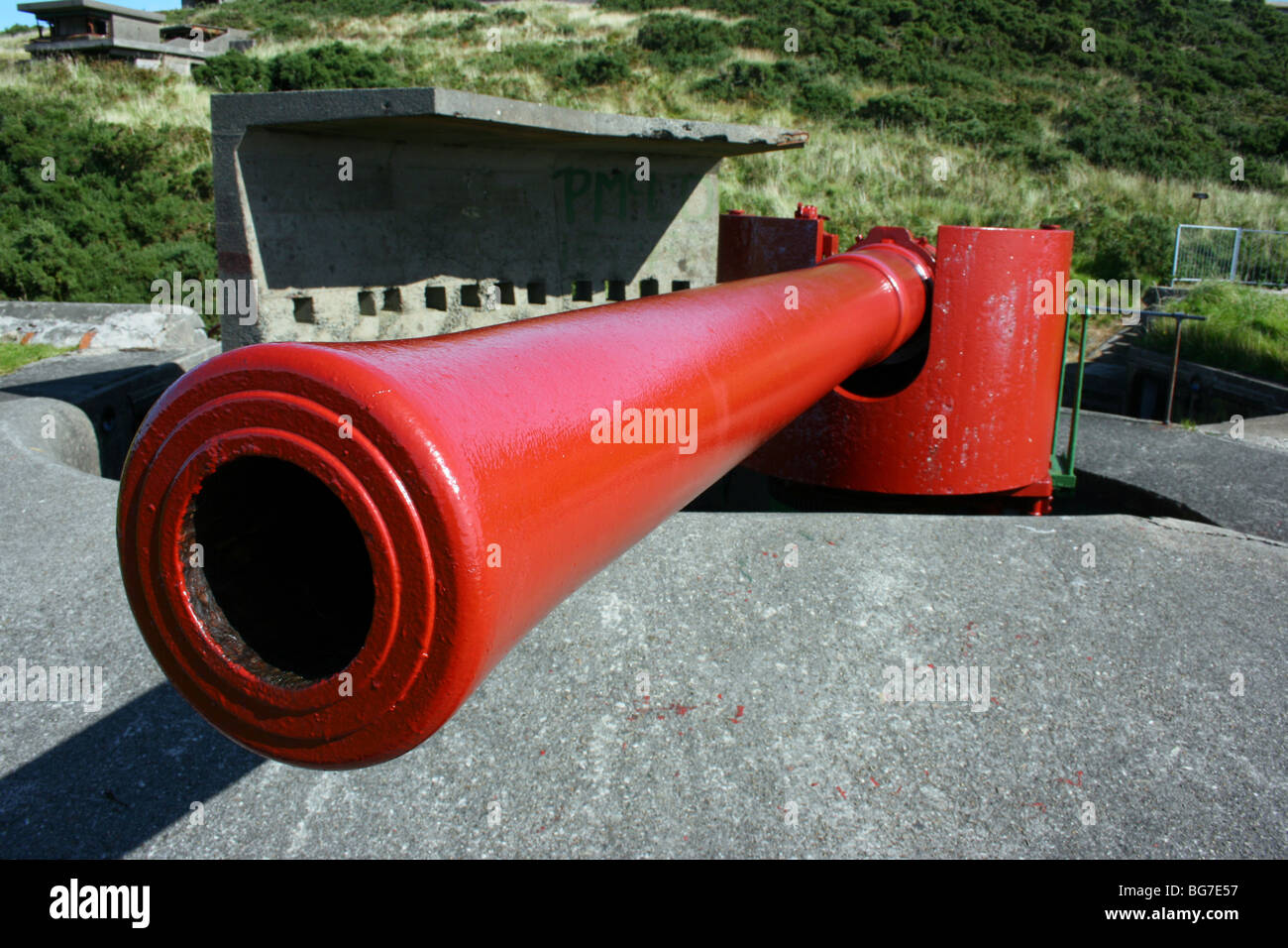 Artillery heavy gun hi-res stock photography and images - Alamy
