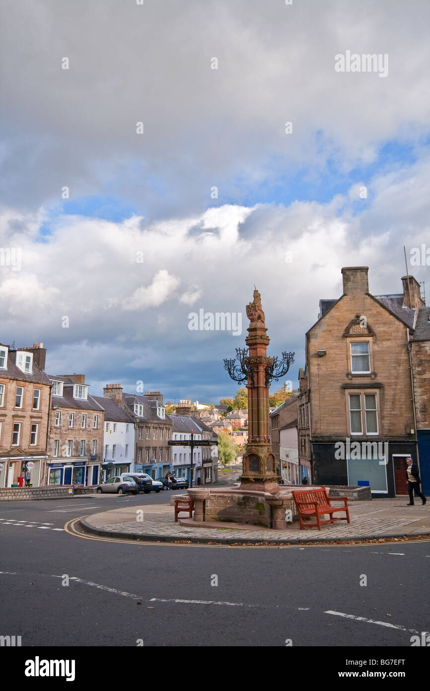 Jedburgh town centre hi-res stock photography and images - Alamy