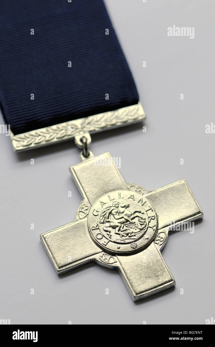 George cross medal hi-res stock photography and images - Alamy