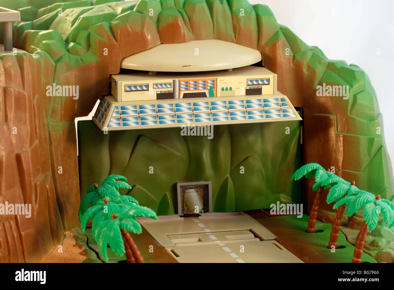 Thunderbirds tracy island toy hi-res stock photography and images - Alamy