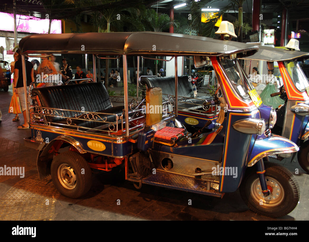 Tuk tuk car hi-res stock photography and images - Alamy