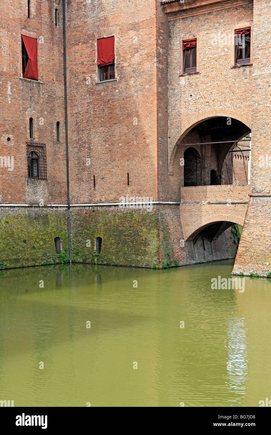 Estense castle ferrara emilia romagna hi-res stock photography and ...