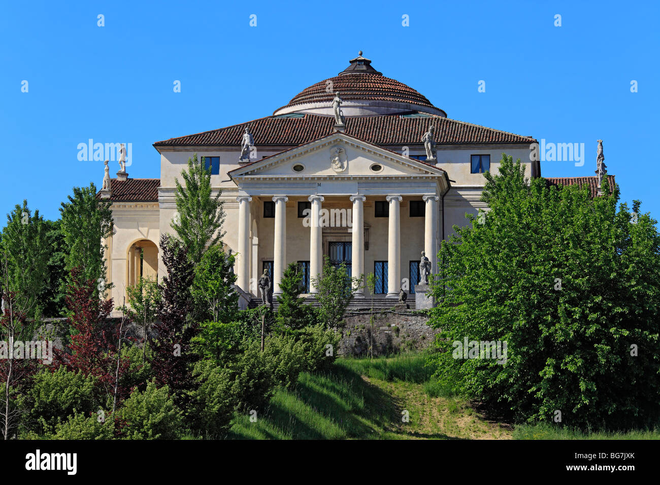 Villa Capra "La Rotonda" (Villa Almerico-Capra) by Andrea Palladio ...