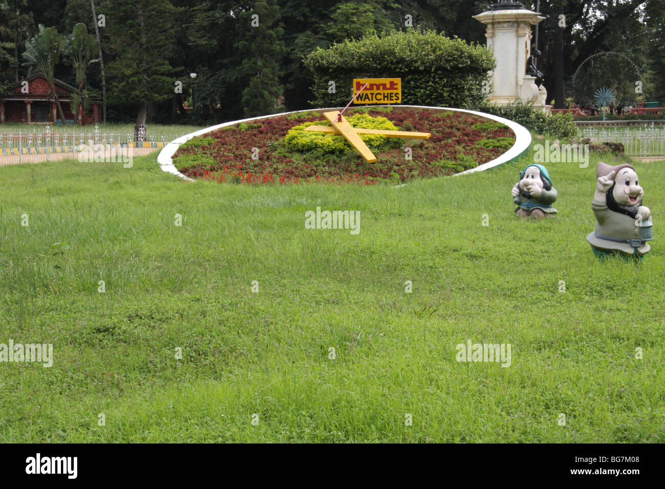 Floral Clock in Lalbagh Stock Photo - Alamy