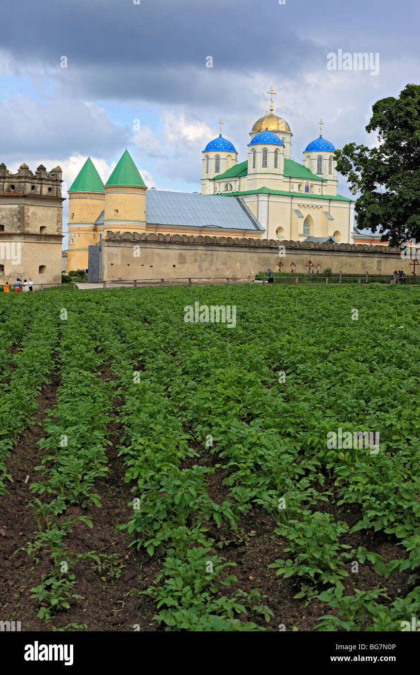 Mezhirich ukraine hi-res stock photography and images - Alamy