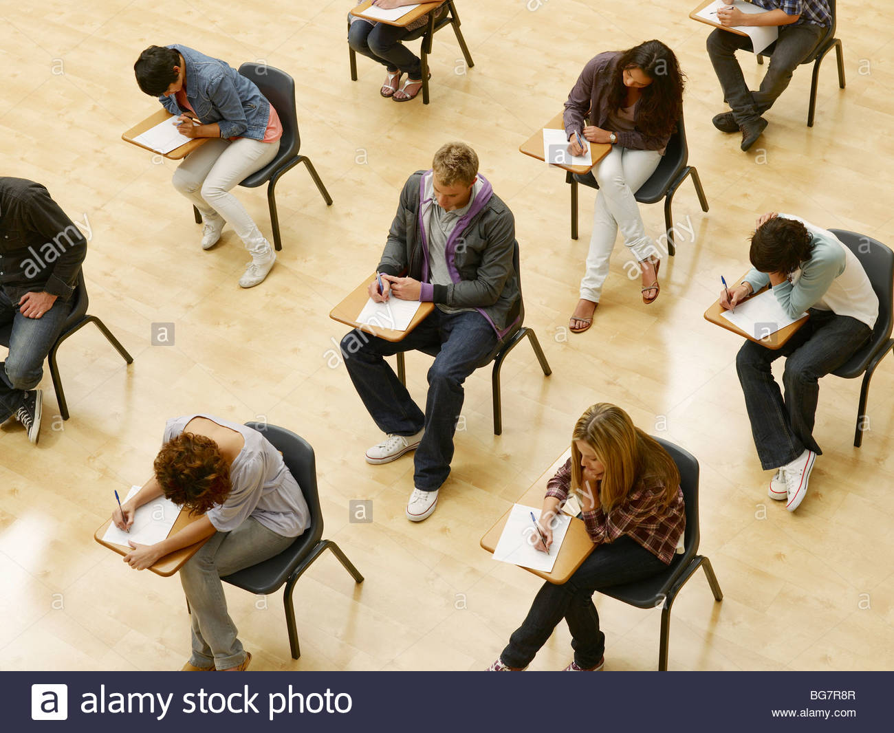 High School Students Taking Test Stock Photos & High School Students ...
