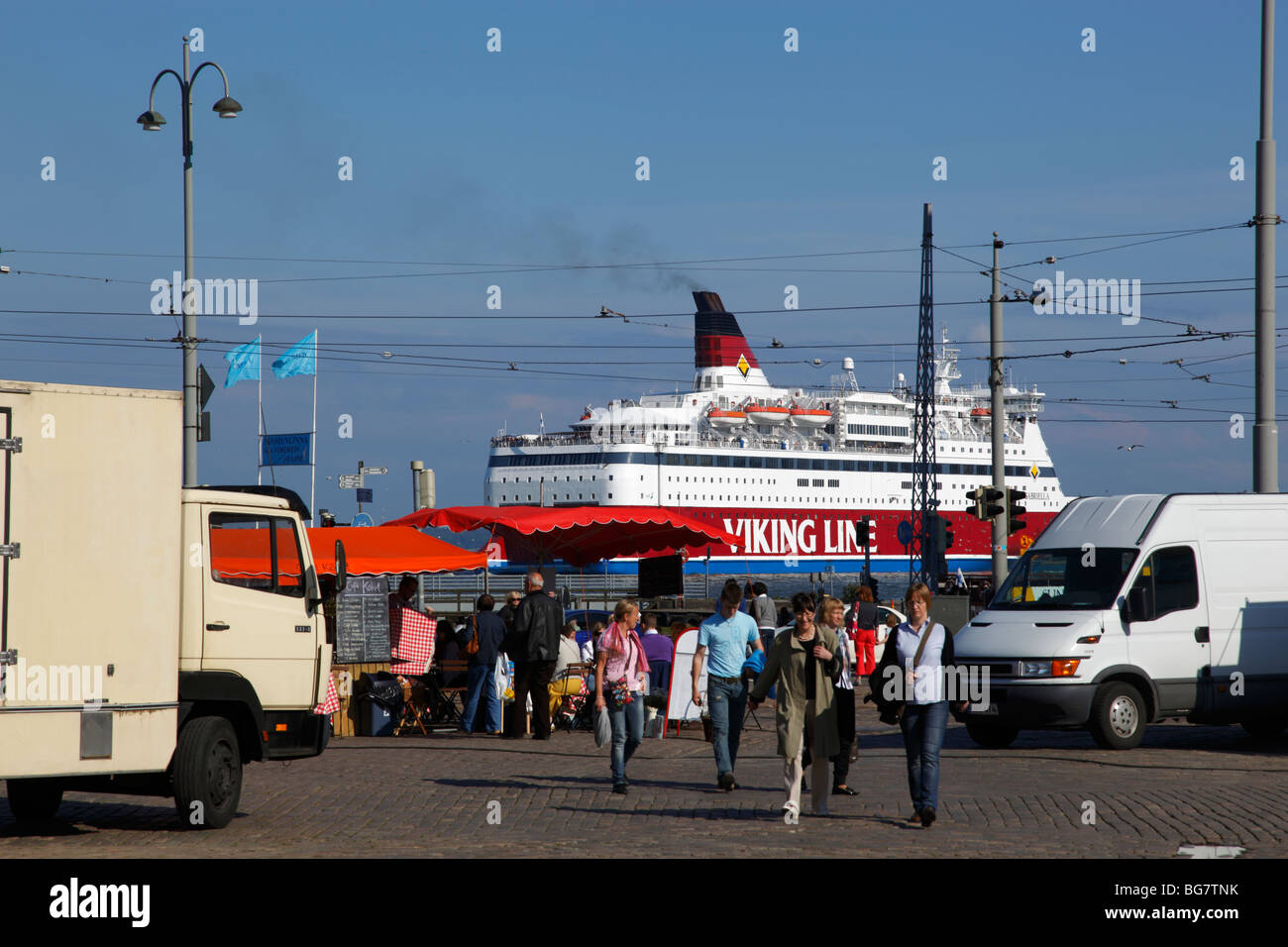 Esplanade ship helsinki finland hi-res stock photography and images - Alamy
