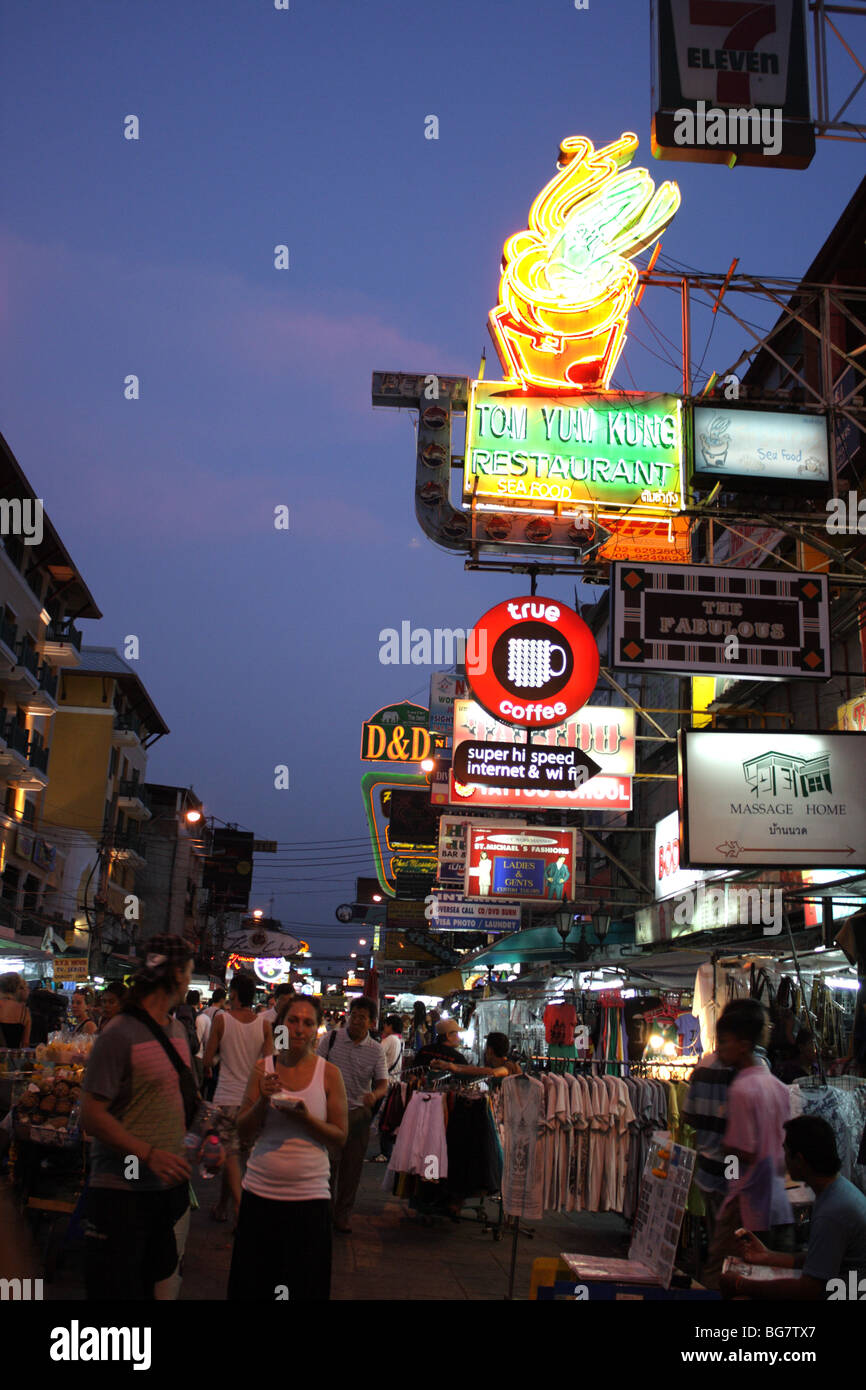 Khao San road Stock Photo - Alamy