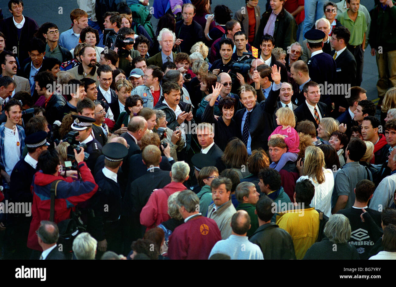 Tony Blair Cherie PM Scotland Devolution Edinburgh 1997.Prime Minister ...