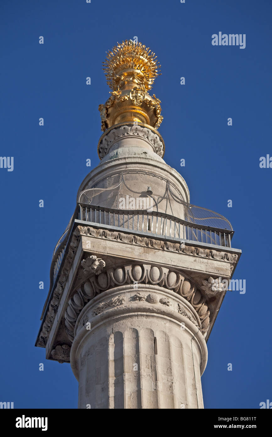 The monument london viewing platform hi-res stock photography and ...