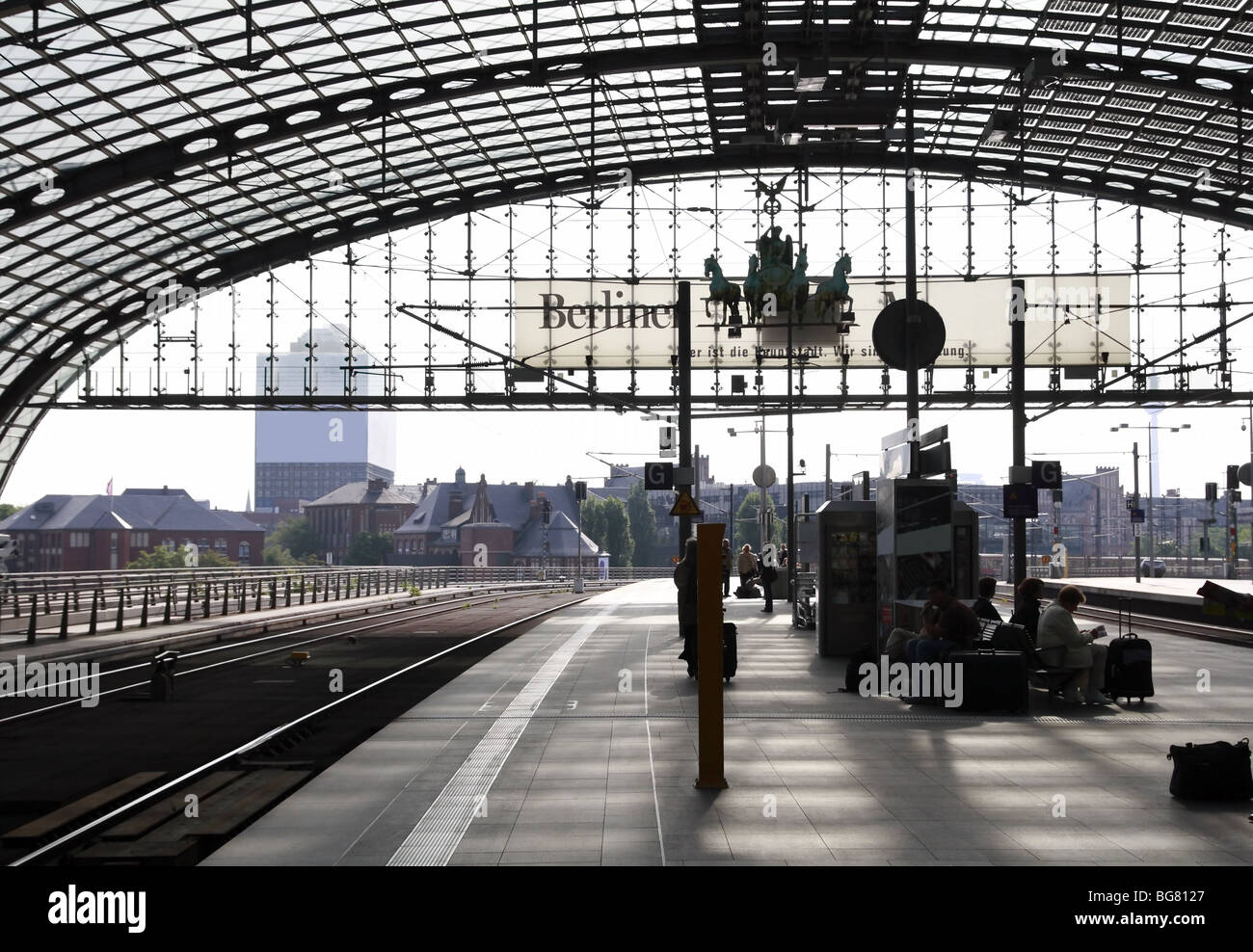Deutsche bahn railway station clock hi-res stock photography and images ...