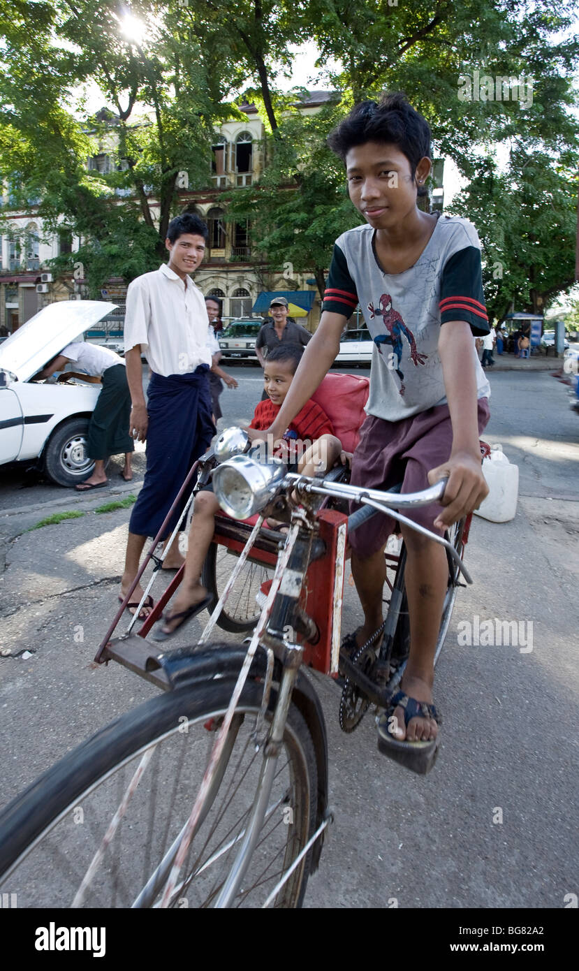 Cycle rickshaw driver. Yangon. Myanmar Stock Photo - Alamy
