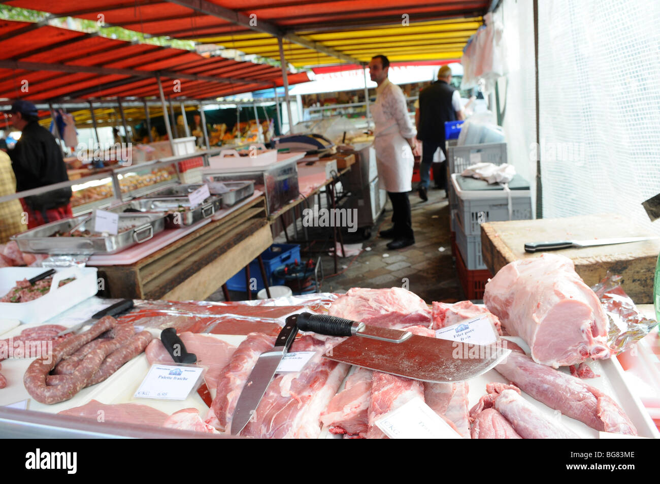 France, Paris, an outdoor, street food market a butcher Stock Photo - Alamy