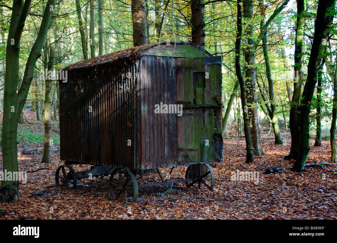 Old shepherds hut hi-res stock photography and images - Alamy