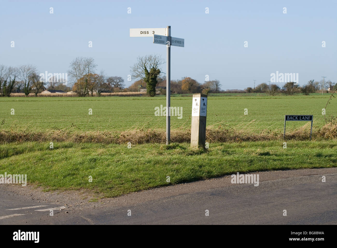 Quiet lane sign hi-res stock photography and images - Alamy