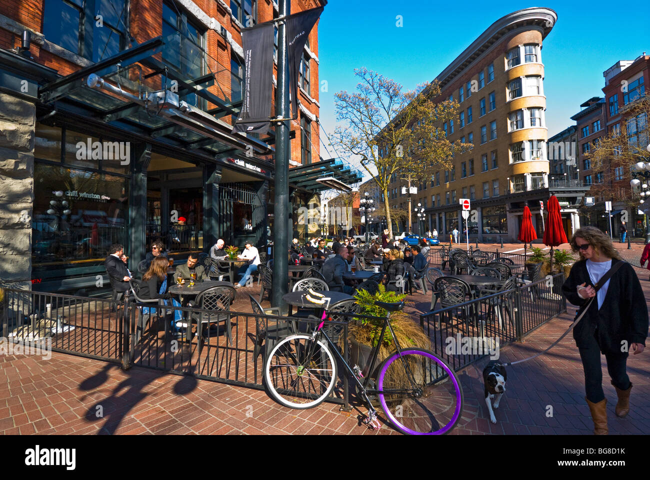 Vancouver street scene hi-res stock photography and images - Alamy