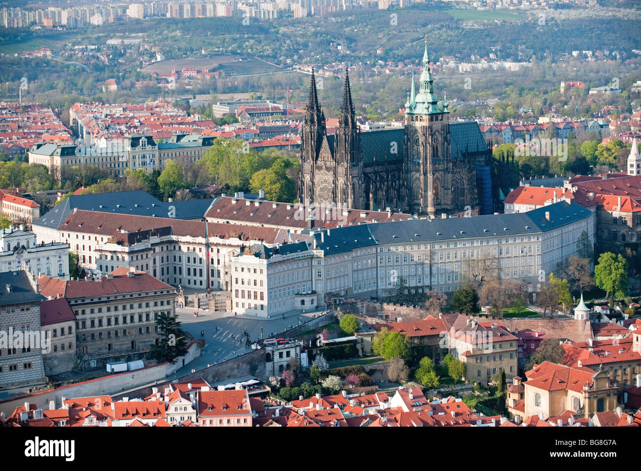 Prague vitus roof hi-res stock photography and images - Alamy