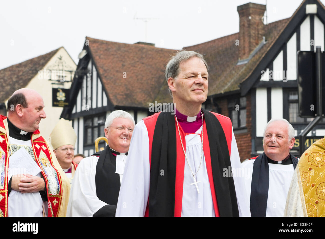 Anglican clergy hi-res stock photography and images - Alamy