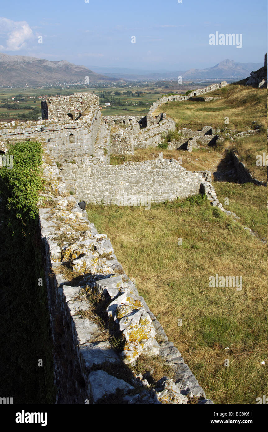 REPUBLIC OF ALBANIA. Shkodra (Scutari). Rozafa Castle Stock Photo - Alamy