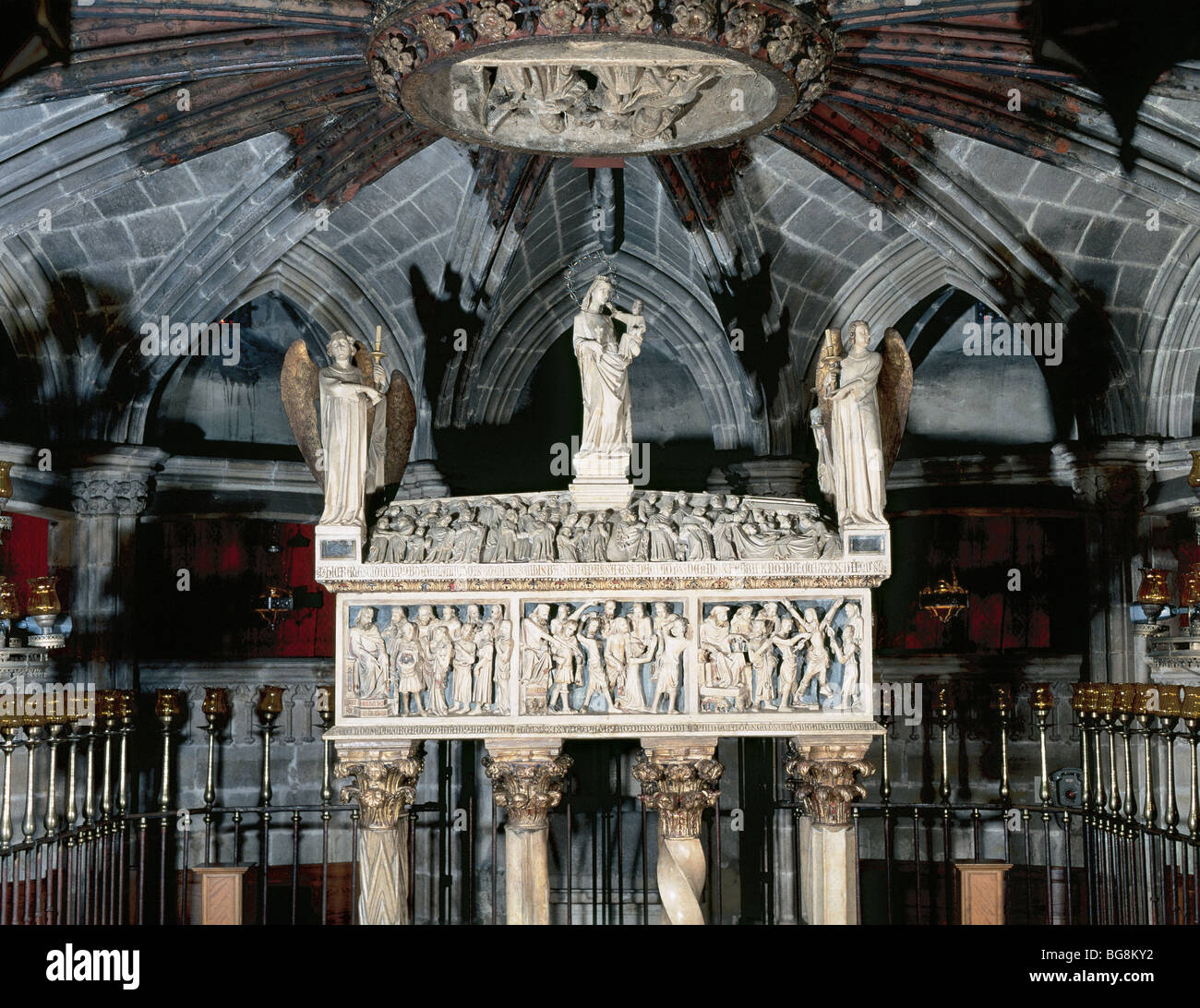 Tomb santa eulalia hi-res stock photography and images - Alamy