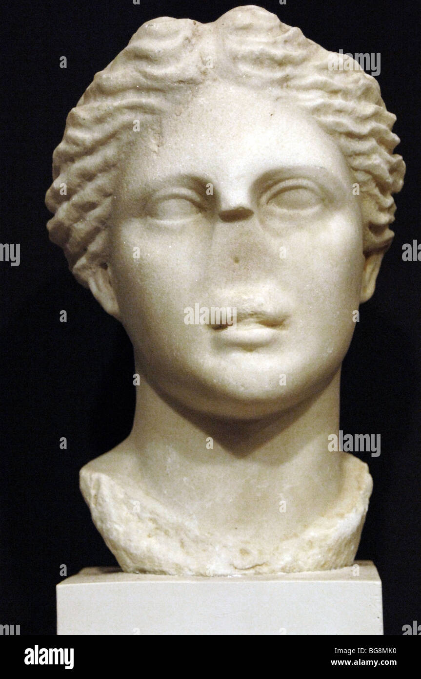 Bust of apollo hi-res stock photography and images - Alamy