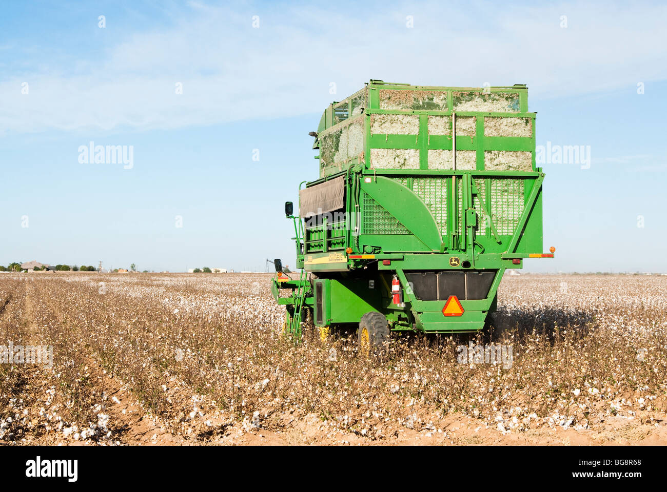 A cotton picker harvests hi-res stock photography and images - Alamy