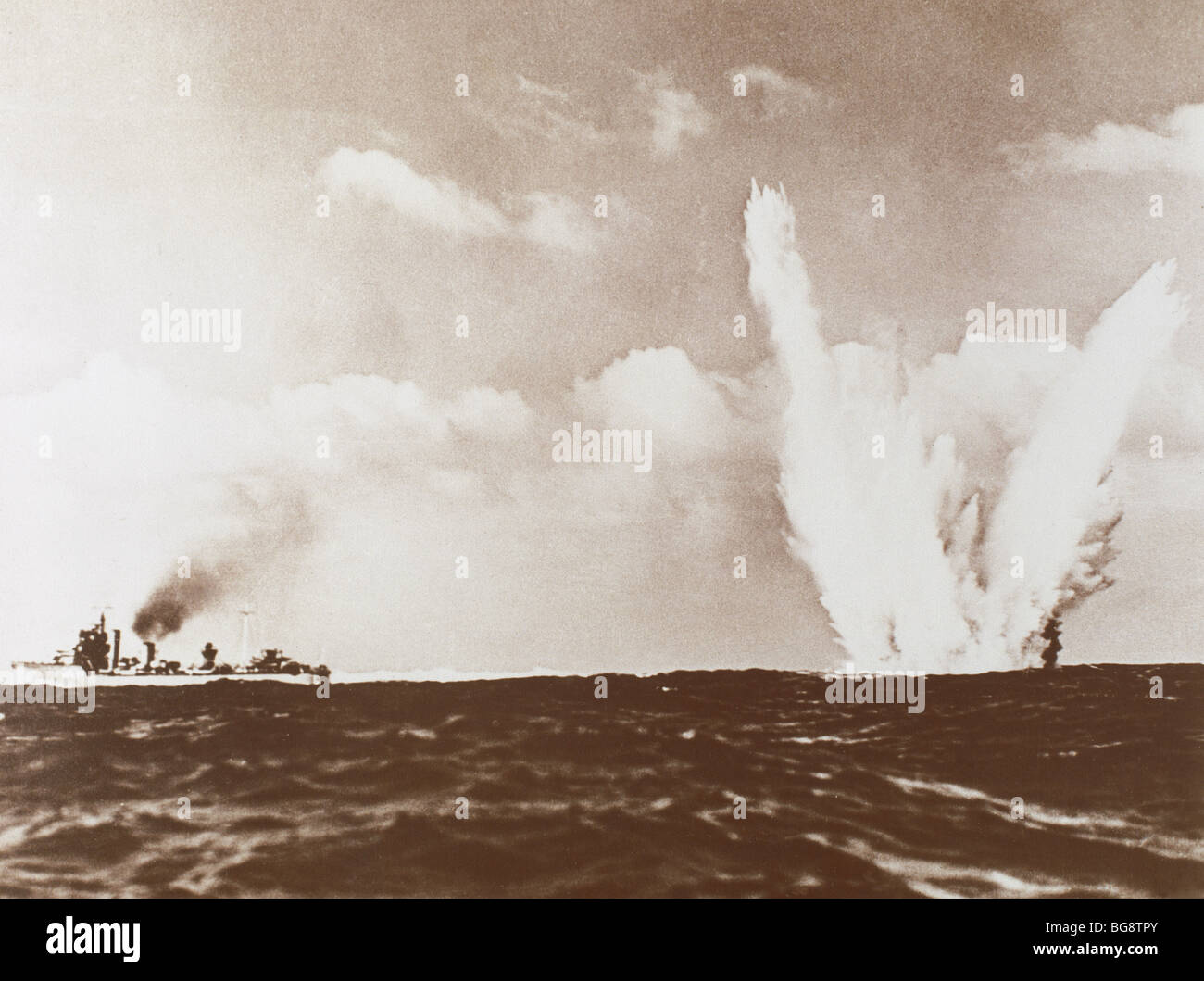 SECOND WORLD WAR (1939-1945). Underwater mine explosion Stock Photo - Alamy