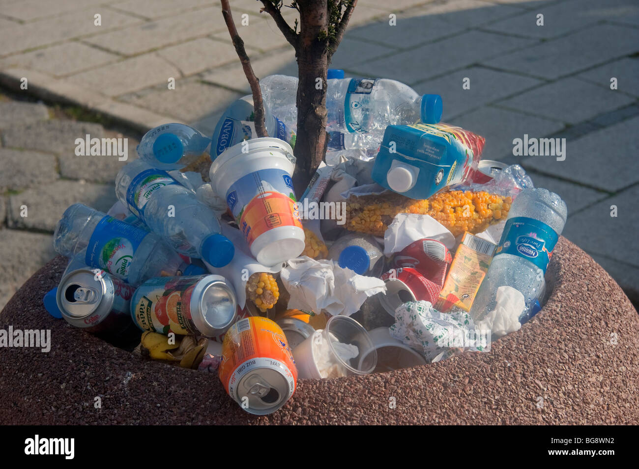 Flower Pot used as a Garbage Can - Sultanahmet District, Istanbul ...