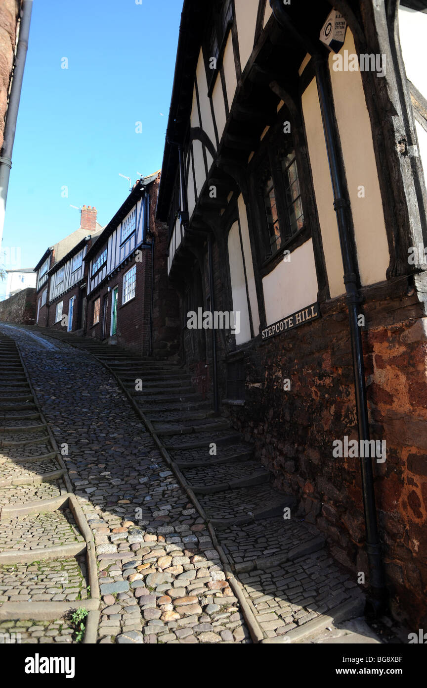 Stepcote Hill historic stepped alleyway in Exeter Stock Photo - Alamy