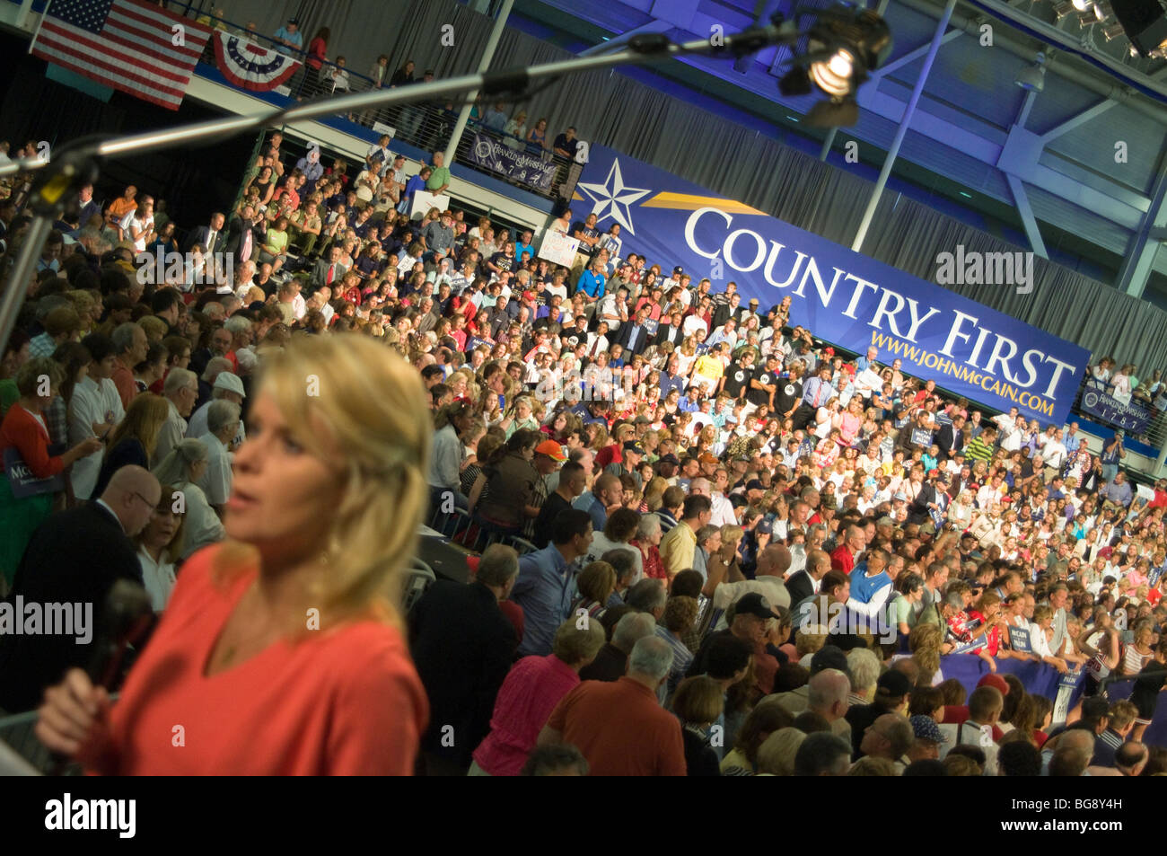 John McCain, Sarah Palin campaign rally Franklin & Marshall college ...