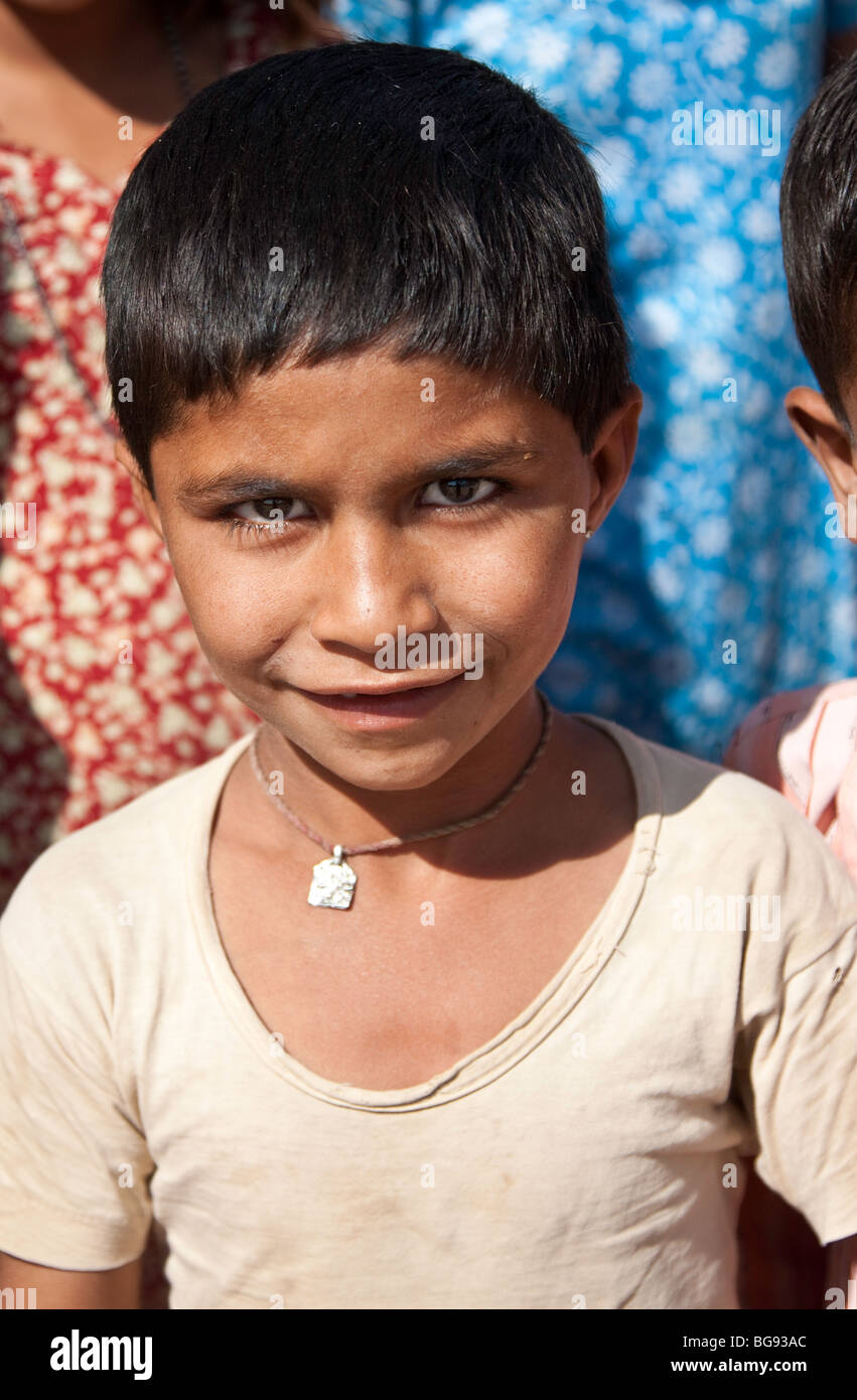Indian child smiling Stock Photo - Alamy
