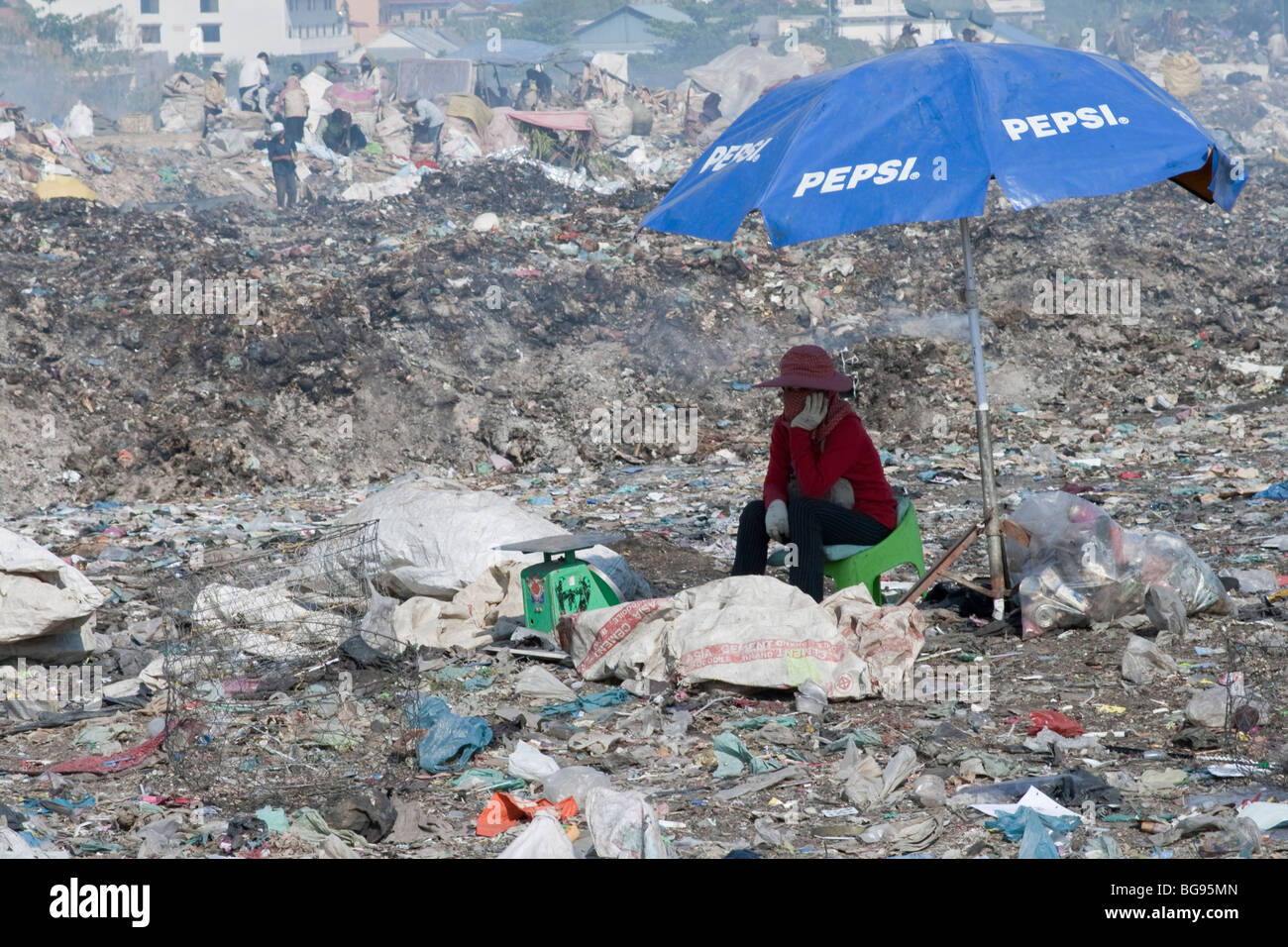 Stung Meanchey Municipal Waste Dump Stock Photo - Alamy