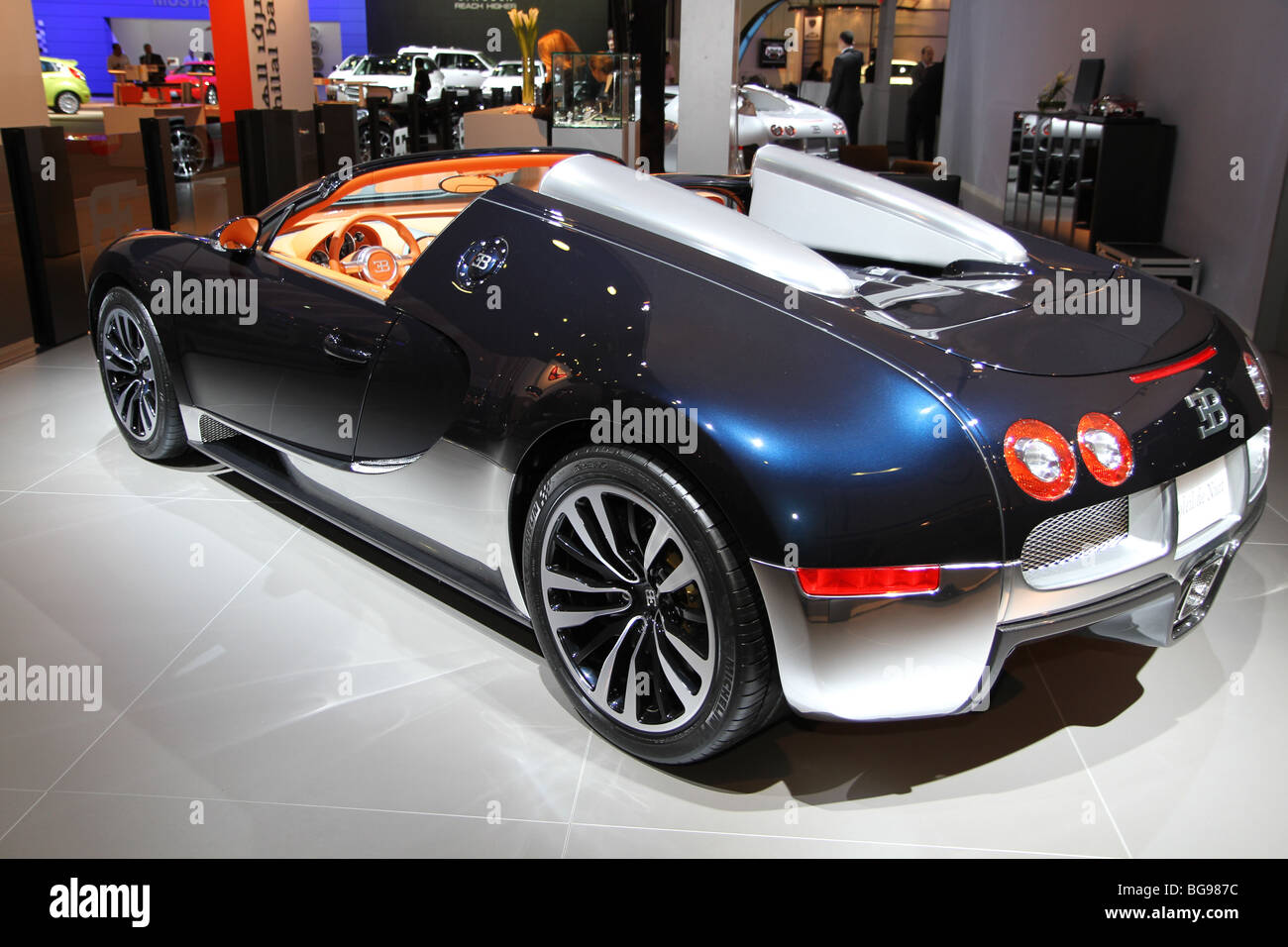Show bugatti hi-res stock photography and images - Alamy